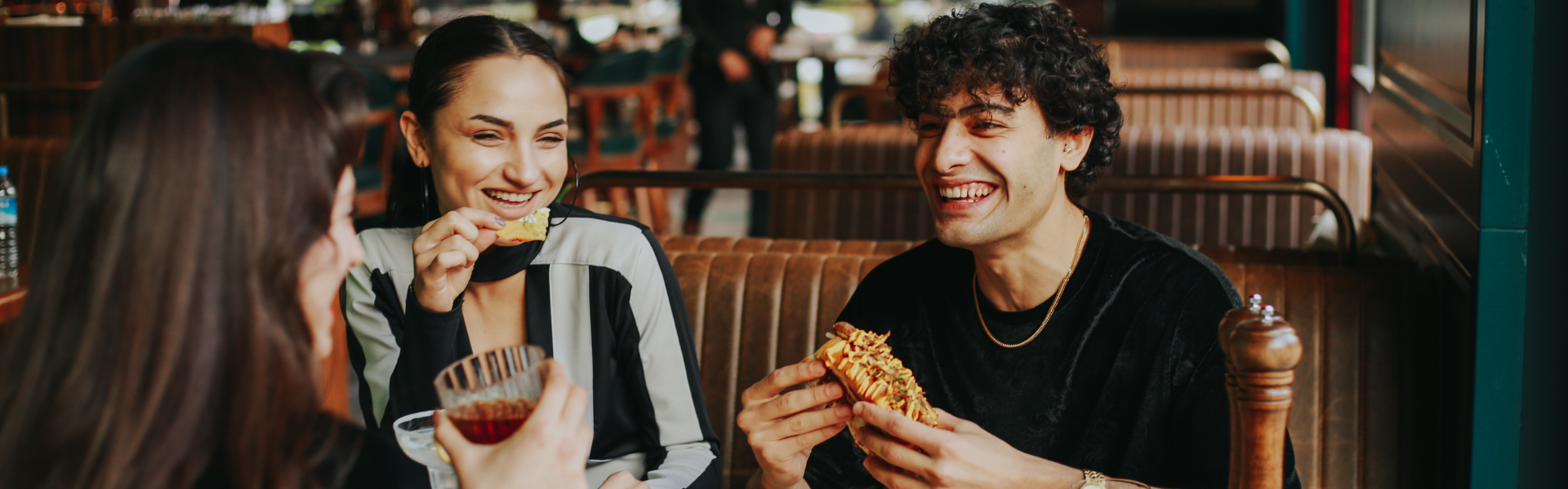 Dining Out Tips | CCS Medical